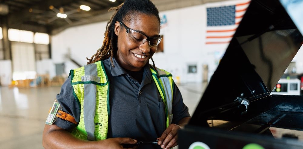 PSA Airlines Mission, Benefits, and Work Culture | Indeed.com